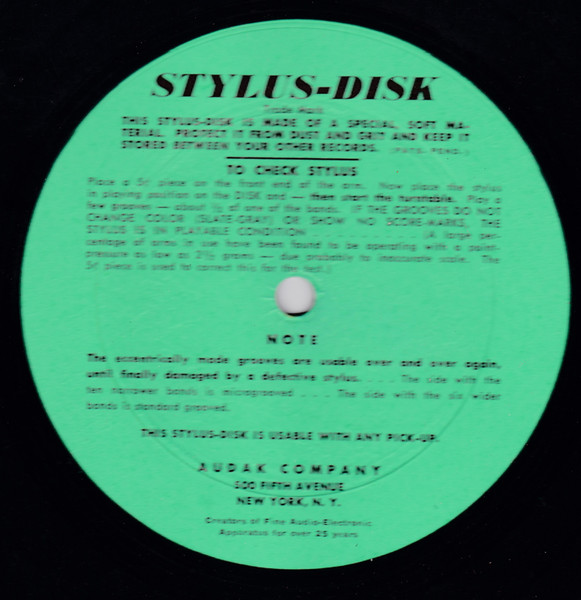 [unknown artist] - Stylus-Disk (EP) - Reviews - Album of The Year