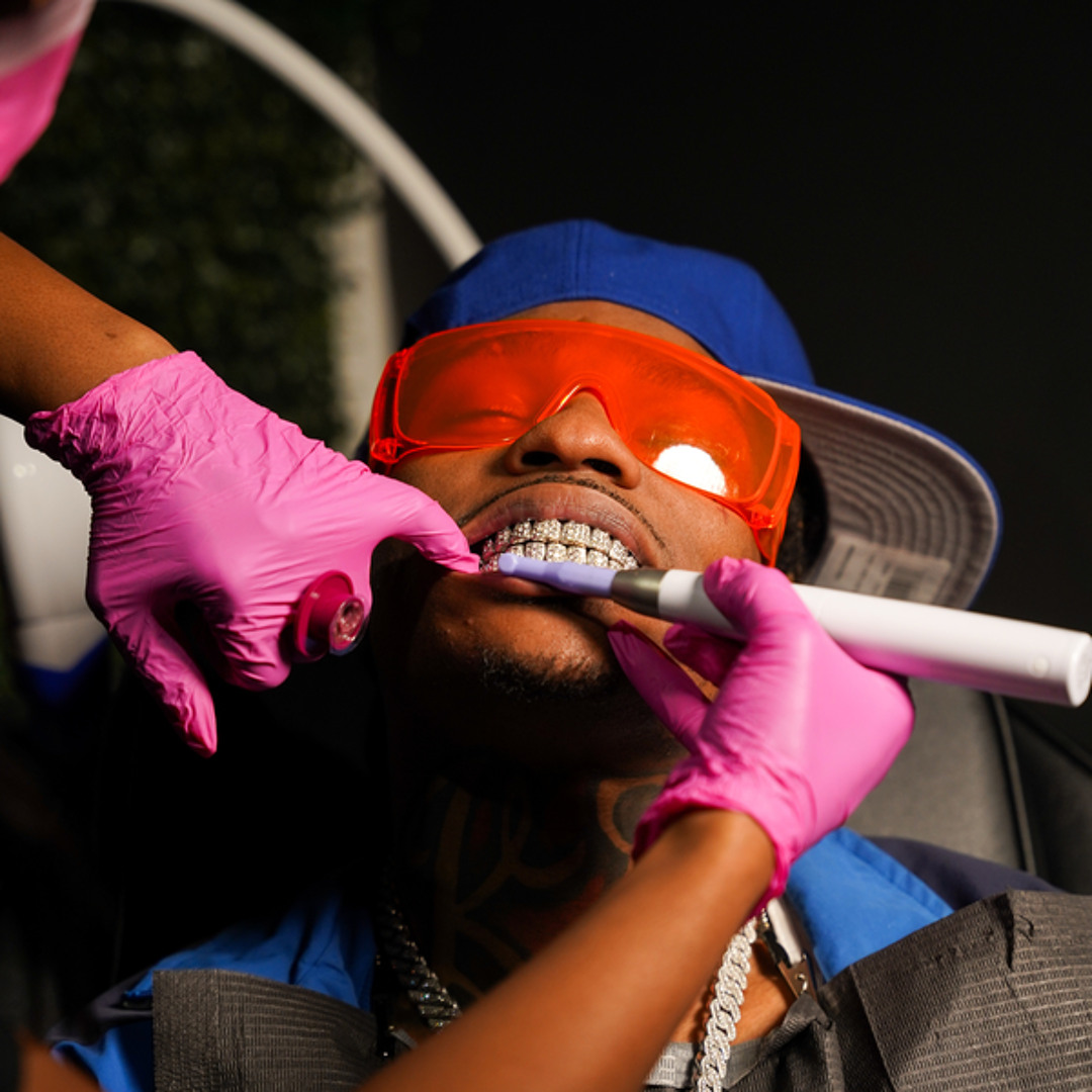 MAF Teeski - Smile (Single) - Reviews - Album of The Year
