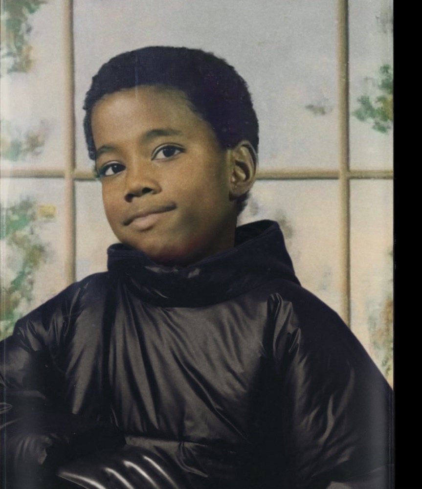Kanye West - Life of The Party (Music Video) - Reviews - Album of The Year