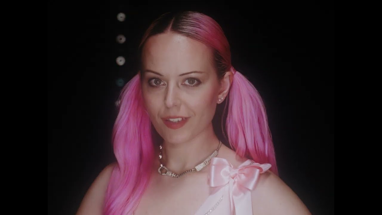 Hannah Diamond - Perfect Picture (Music Video) - Reviews - Album of The ...