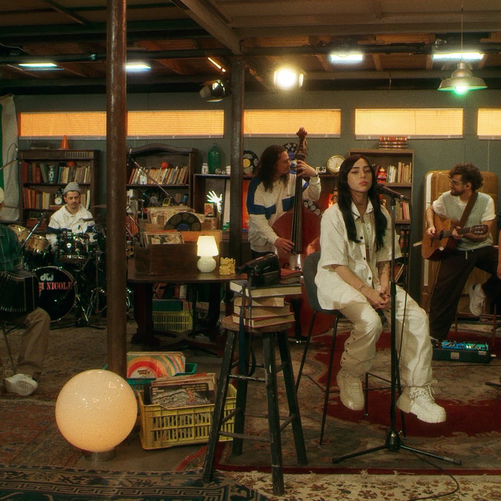 Nicki Nicole - Nicki Nicole (Live at NPR's Tiny Desk) (Miscellaneous ...
