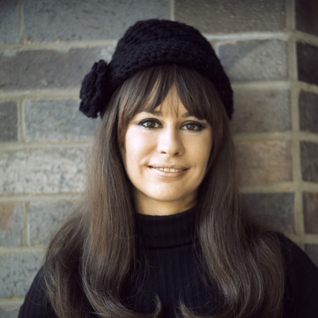 Astrud Gilberto Albums, Songs - Discography - Album of The Year