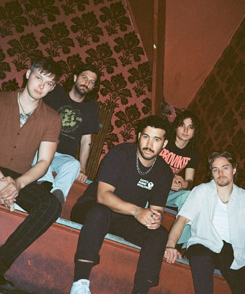 Friday Pilots Club Albums, Songs - Discography - Album of The Year