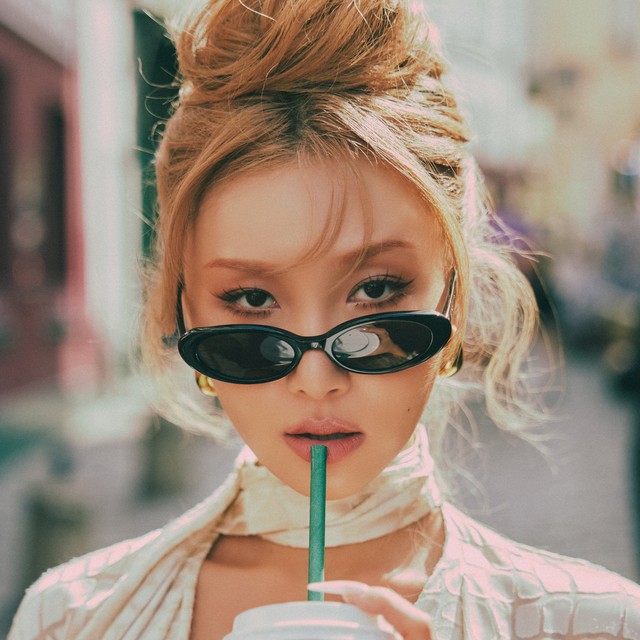 화사 [HWASA] Albums, Songs - Discography - Album of The Year