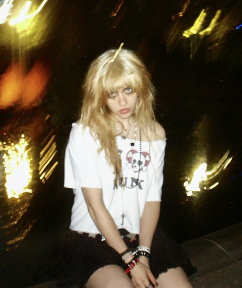 Olivia O. Albums, Songs - Discography - Album of The Year