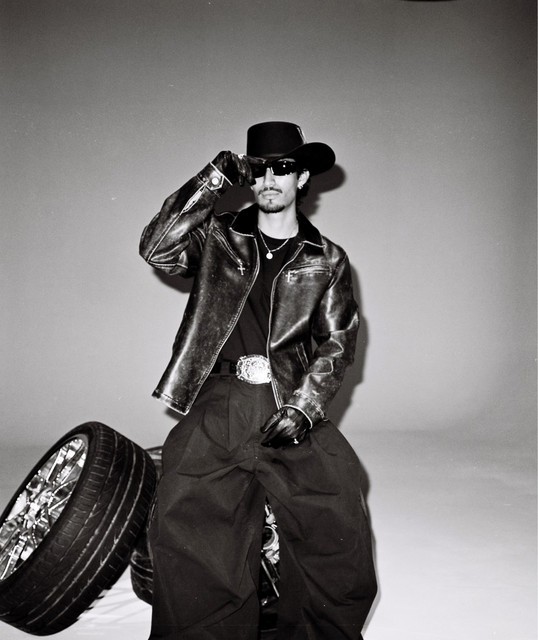 Paco Albums, Songs - Discography - Album of The Year